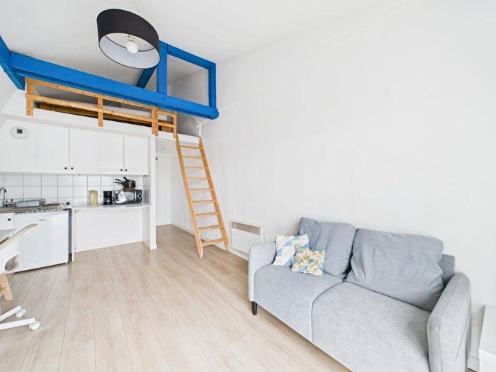 Appartement à louer - Centre Nord, Illkirch-Graffenstaden - 2 pièces - 1 chambre