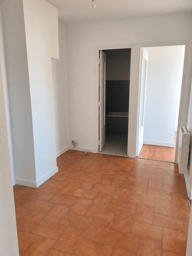 Chaussan - Maison 6 pièces à louer