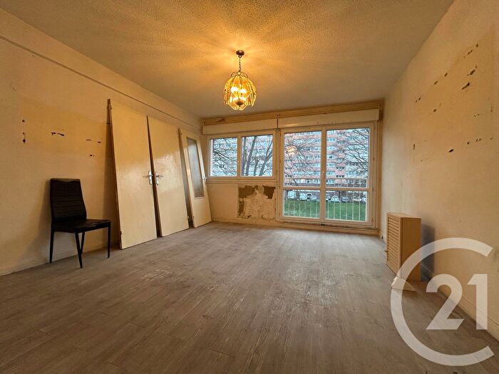 Avon, Terrasses, Valvins : Appartement 3 pièces à vendre