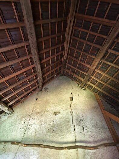 Maison à vendre - Marcilly-la-Gueurce - 3 pièces - 2 chambres