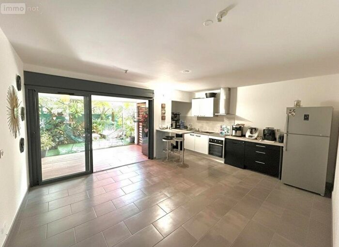 Appartement 4 pièces à vendre à Saint-Paul, Saline les Bains