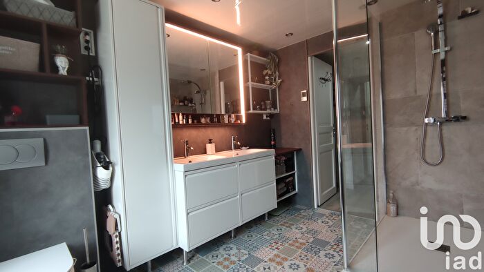 Maison à vendre - Boutancourt - 5 pièces - 4 chambres