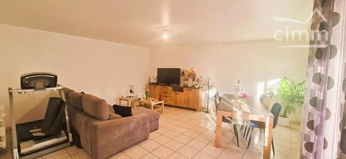 Appartement à vendre - La Tour-du-Pin - 3 pièces - 1 chambre