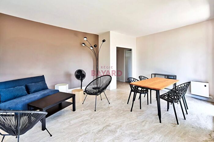 Appartement 3 pièces à Écully, à louer