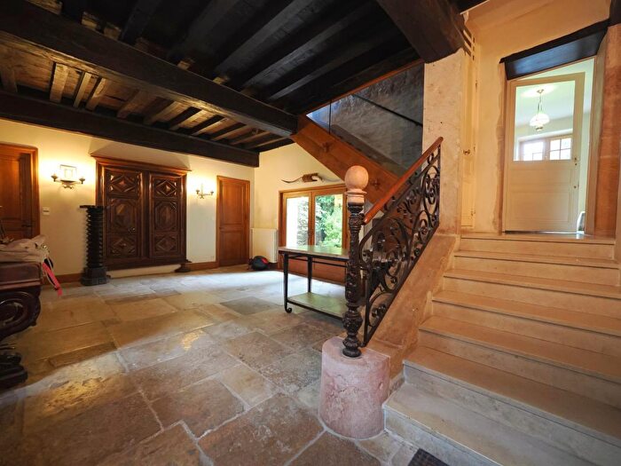 Maison à vendre - Tournus - 15 pièces - 8 chambres