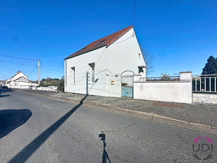 Commentry : Maison 3 pièces à vendre
