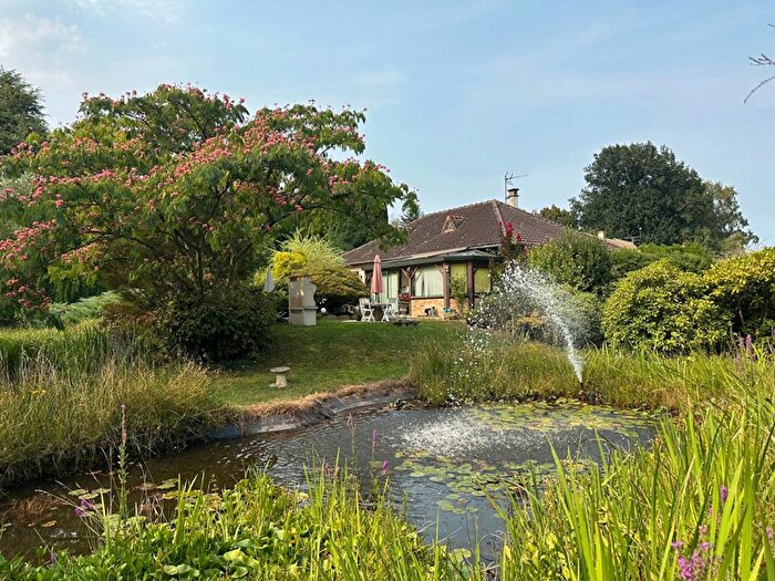 Maison à vendre - Rémalard - 5 pièces - 3 chambres