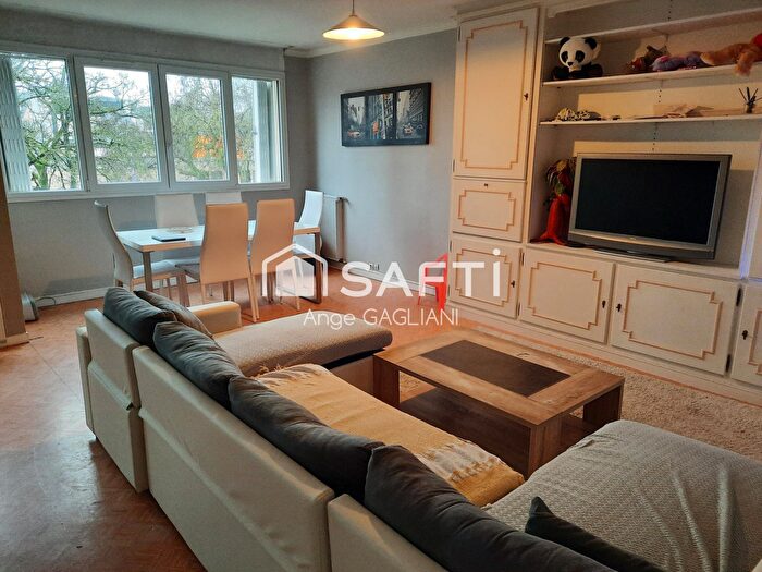 Appartement à vendre - Laval, Les Pommeraies - 5 pièces - 4 chambres