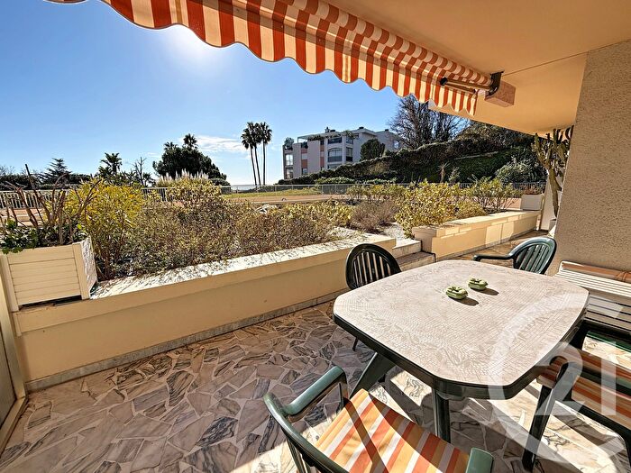 Appartement à vendre - Antibes, Antibes-les-Pins, Trianon, Le Fournel, Peyregoue - 4 pièces - 3 chambres