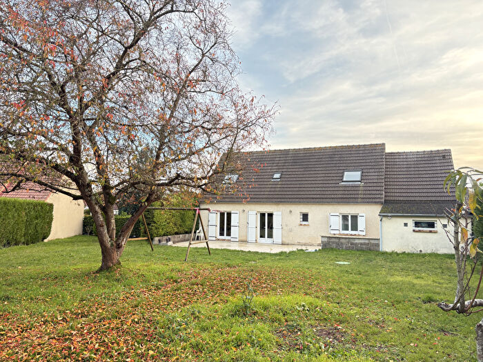 Maison à vendre - Pithiviers-le-Vieil - 6 pièces - 4 chambres