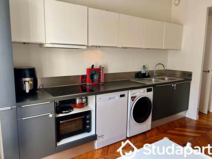 Appartement à louer - Daguerre, Mulhouse - 1 pièce - 4 chambres