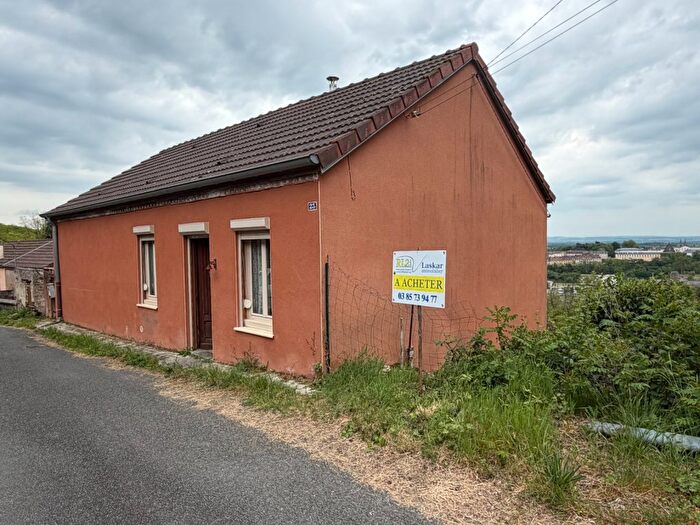 Maison à vendre - Le Creusot, Nord Est - 3 pièces - 2 chambres