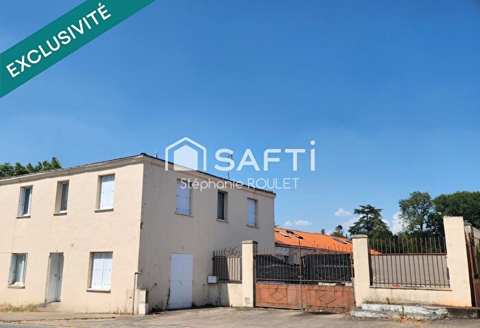Maison 5 pièces à Bournezeau, à vendre