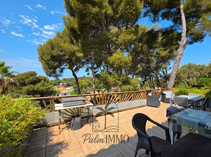 Sanary-sur-Mer, La Cride, Beau Cours - Appartement 3 pièces à vendre