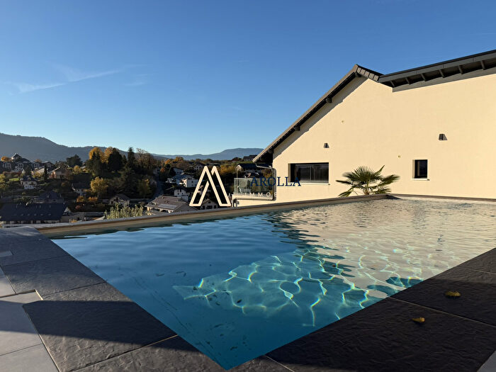 Maison à vendre - Saint-Jeoire-Prieuré - 6 pièces - 3 chambres