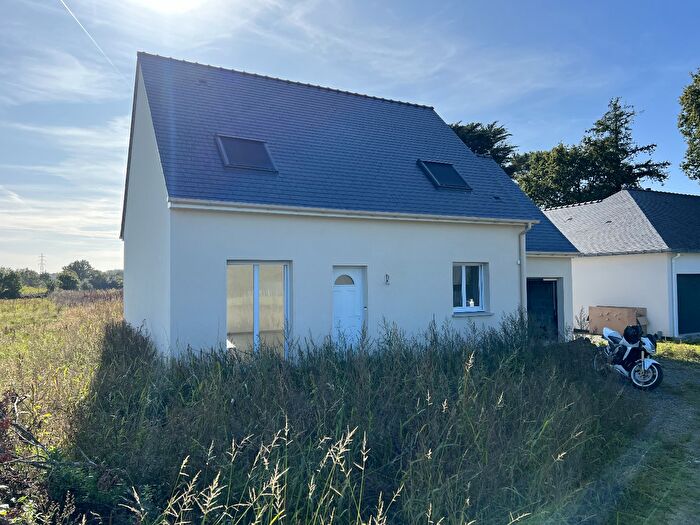 Maisons à vendre et appartements à louer - 1
