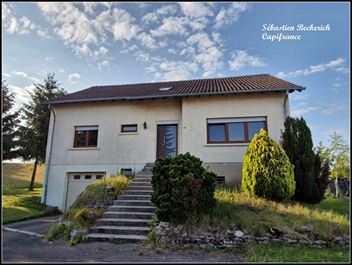 Maison à vendre - Sarralbe - 6 pièces - 4 chambres