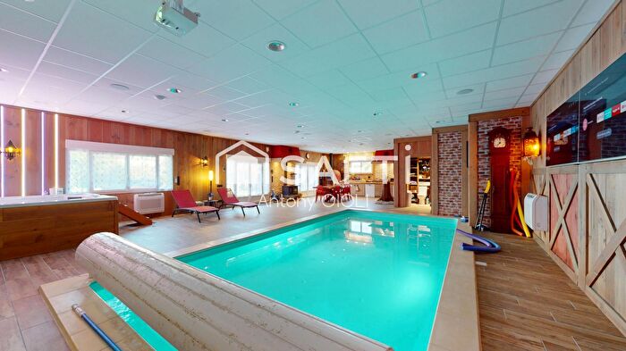 Maison à vendre - Pont-sur-Yonne - 6 pièces - 3 chambres