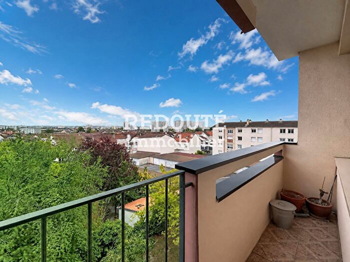 Reims, La Neuvillette, Trois Fontaines : Appartement 4 pièces à vendre