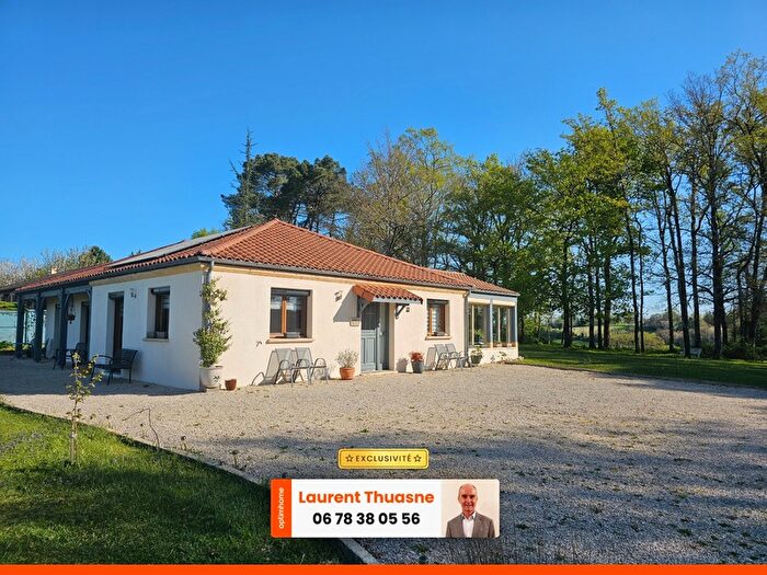 Maison à vendre - Milhac-dAuberoche - 5 pièces - 3 chambres