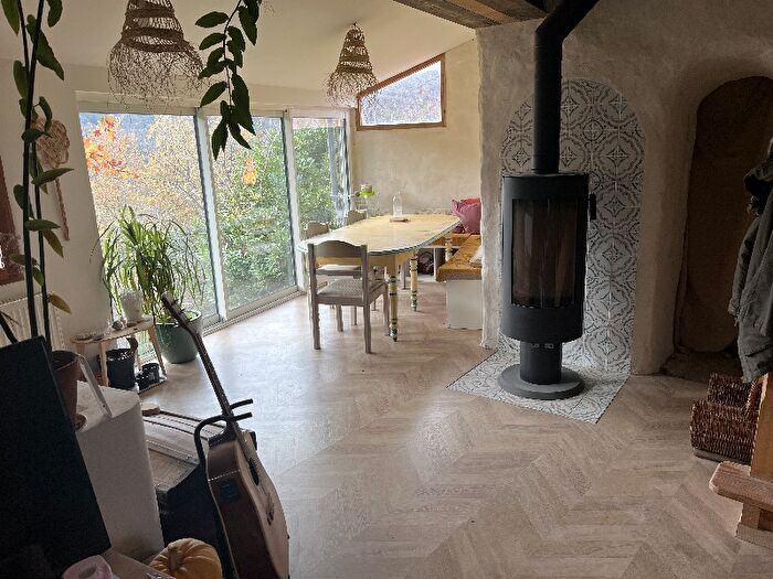 Maison à vendre - Le Vigan - 5 pièces - 4 chambres