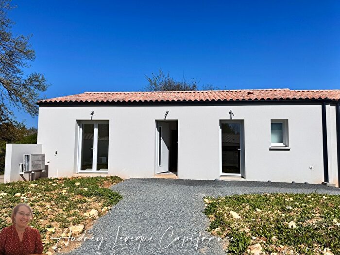 Maison à vendre - Lussant - 3 pièces - 2 chambres