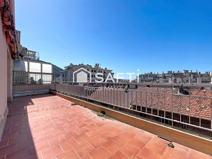 Appartement 3 pièces à vendre - Nice, Pessicart
