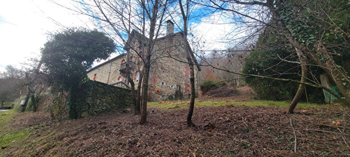 Maison à vendre - Albussac - 5 pièces - 4 chambres