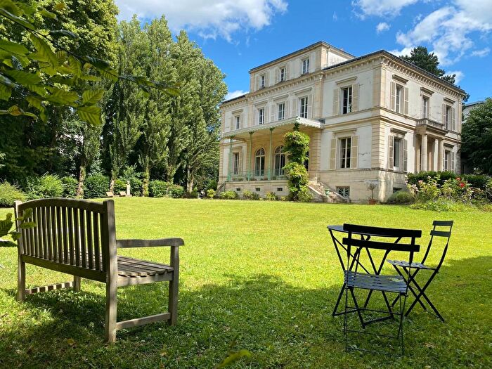 Appartement à vendre - Meudon, La Forêt - 8 pièces - 3 chambres