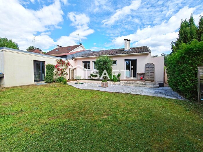 Maison 6 pièces à Bernes-sur-Oise, à vendre