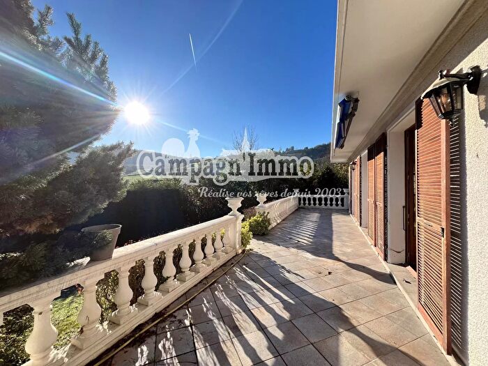 Maison à vendre - Tarare - 6 pièces - 5 chambres