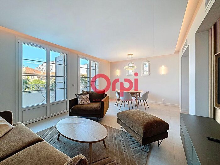 Maison à louer - Saint-Raphaël, Plateau Notre-Dame - 3 pièces - 2 chambres