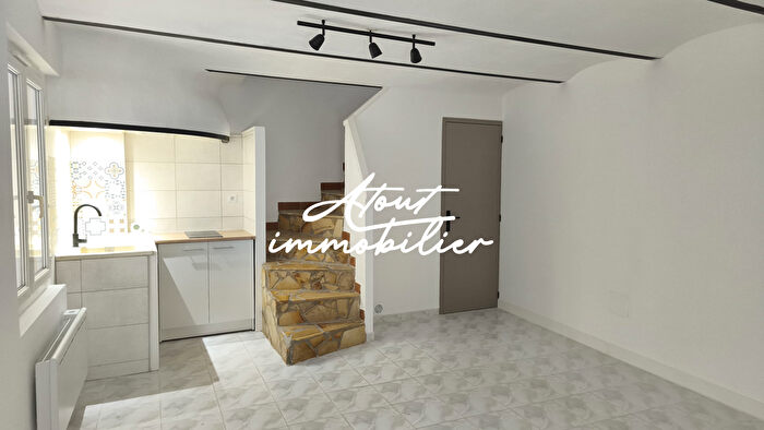 Maison à louer - Tressan - 4 pièces - 2 chambres