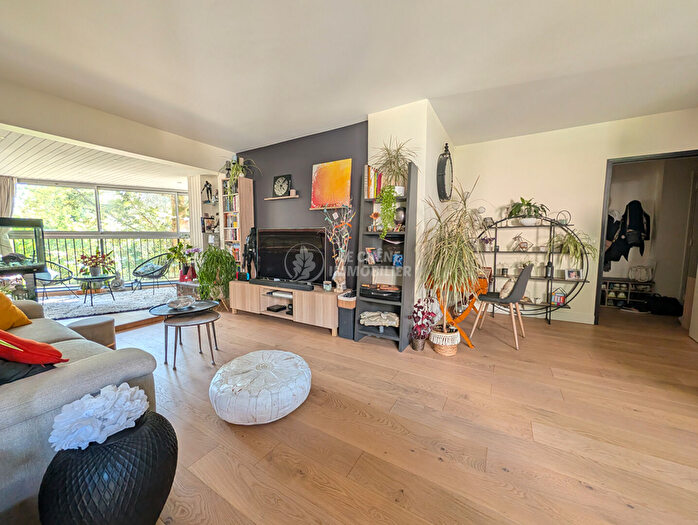Appartement 4 pièces à Le Chesnay, Pré-Vert, à vendre