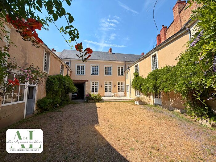 Maison 14 pièces à La Flèche, à vendre