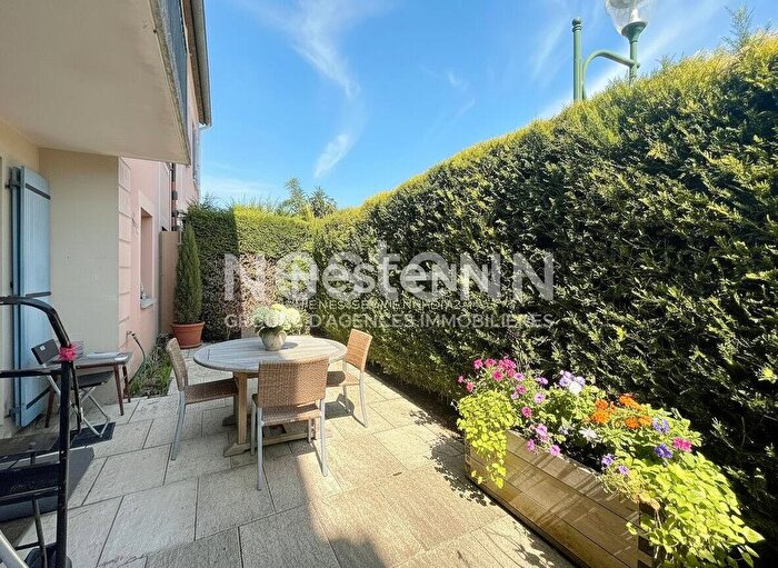 Appartement à louer - Chevalier-Les Petits Prés, Plaisir - 2 pièces - 1 chambre