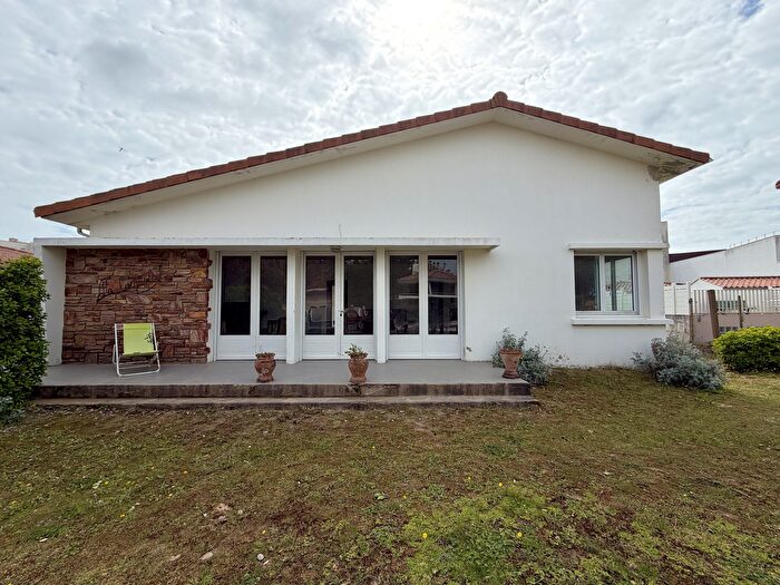 Maison à vendre - Saint-Jean-de-Monts, Le Devallon, Plage des Demoiselles, Golf - 4 pièces - 3 chambres