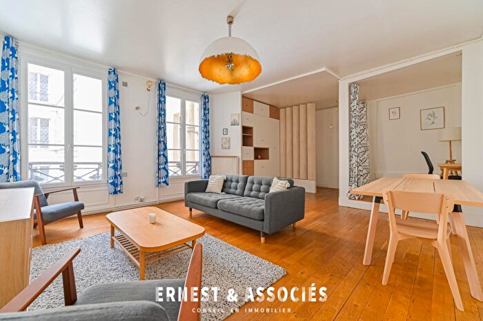 Paris 10ème, Porte Saint-Martin, Paradis : Appartement 4 pièces à vendre