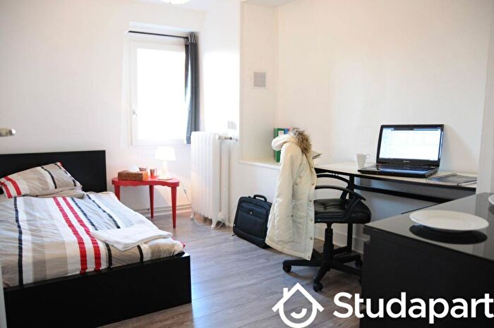 Appartement à louer - Centre Ville-Petit Margny, Compiègne - 1 pièce - 1 chambre
