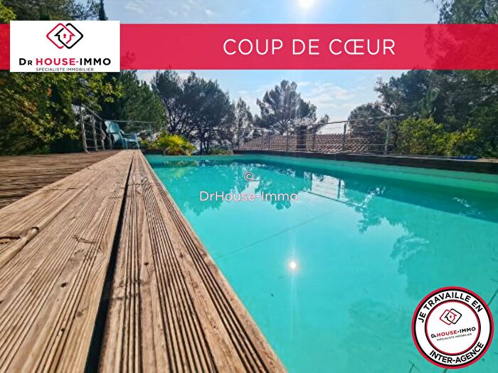 Maison 7 pièces à vendre à Pierrevert