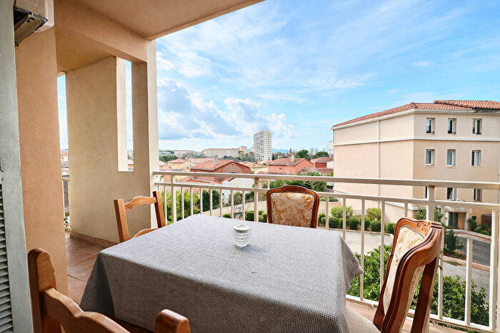 Appartement à vendre - Marseille e , La Fourragère - 5 pièces - 3 chambres