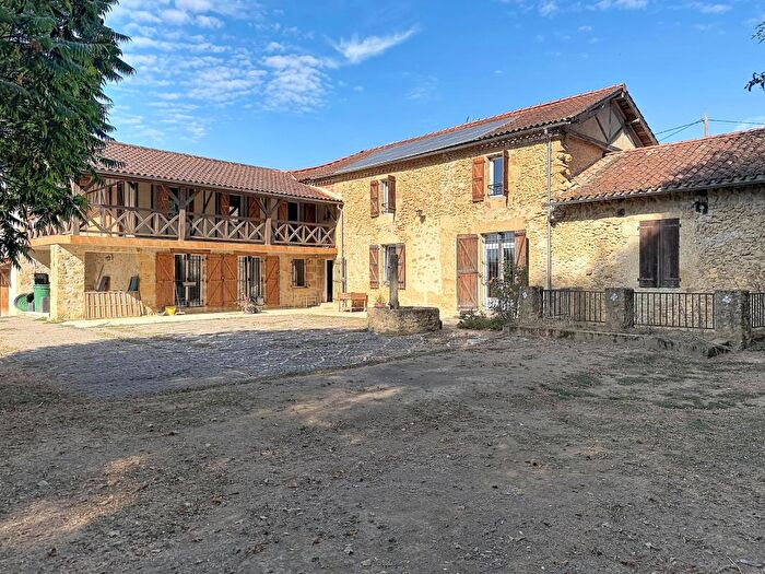 Montesquiou - Maison 8 pièces à vendre