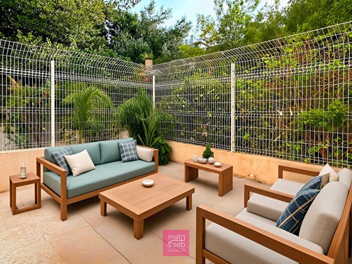 Appartement à vendre - Marseille e , Cinq Avenues - 2 pièces - 1 chambre