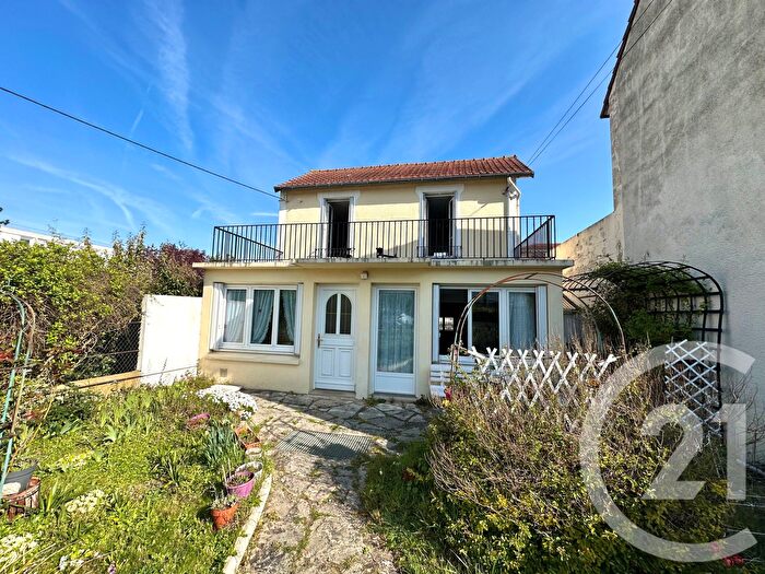 Mantes-la-Jolie, Gassicourt - Maison 6 pièces à vendre