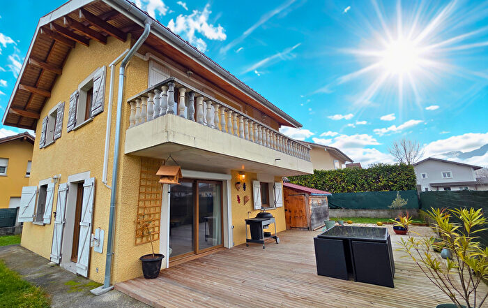 Maison à vendre - Scionzier - 4 pièces - 3 chambres