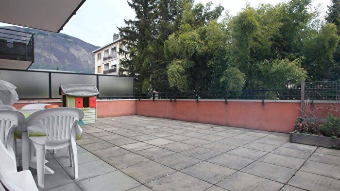 Appartement 4 pièces à louer - La Tronche