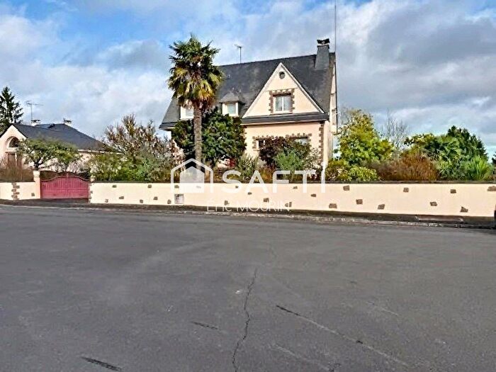 Maison à vendre - Segré - 10 pièces - 6 chambres