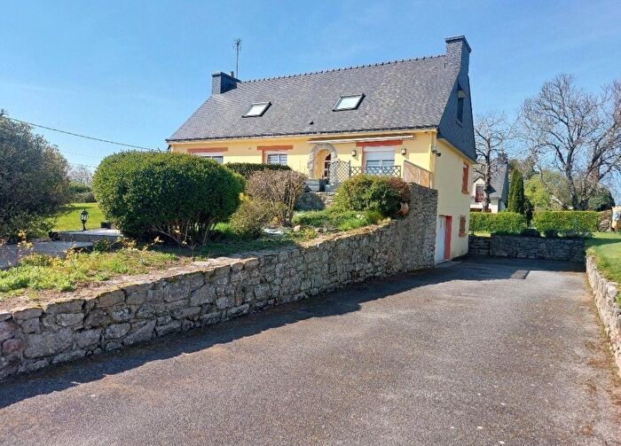 Maison à vendre - Plouay - 7 pièces - 4 chambres