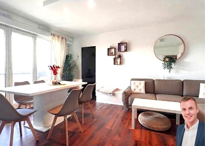 Appartement 4 pièces à vendre à Quimper, Kermoysan