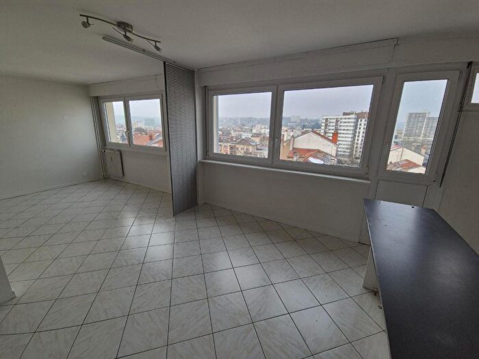 Appartement à louer - Nancy, Mon Désert, Jeanne dArc, Saurupt, Clémenceau - 1 pièce